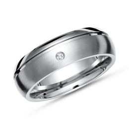 UNIQUE Moderner teilpolierter Ring Titan mit Diamant