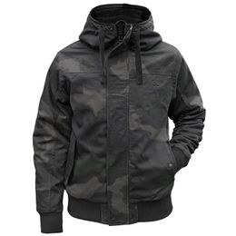 Brandit Winterjacke Grizzly mit Futter darkcamo, Gr&ouml;&szlig;e 5XL