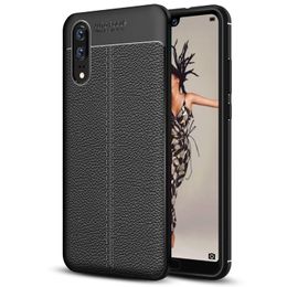 Nalia Smartphone-Hülle Huawei P20, Leder Look Silikon Hülle / Anti-Fingerabdruck / Kratzfest / Rutschfest, schwarz