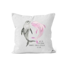 MoonWorks Dekokissen Kissen-Bezug weil du mich daran erinnerst einfach glücklich zu sein Delfin Delphin Liebe Spruch Kissen-Hülle Deko-Kissen Baumwolle MoonWorks®