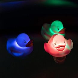 Thumbs Up Badespielzeug LED Badeenten "Duck Lights" (3er Pack) (3-tlg)
