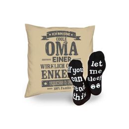 Soreso® Dekokissen Kissen Coole Oma einer Enkelin & Sprüche Socken Sleep