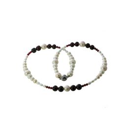 Bella Carina Perlenkette Kette mit Süßwasser und Granat Perlen