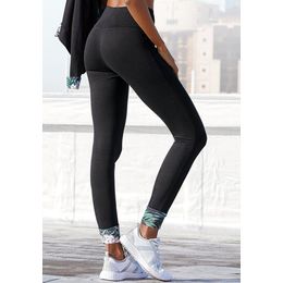 Kangaroos Leggings schwarz Gr. 32/34 für Damen. Mit Logostickerei, Logoschriftzug. Figurbetont. Nachhaltig.