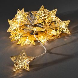 Konstsmide Christmas 16-flammige LED-Lichterkette mit goldenen Sternen