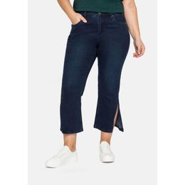 sheego Große Größen: Bootcut-Jeans in 7/8-Länge mit hoch geschlitztem Saum, dark blue Denim, Gr.44