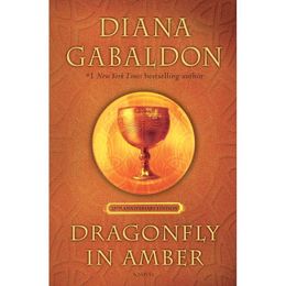 Penguin Random House Dragonfly in Amber - Diana Gabaldon, Gebunden