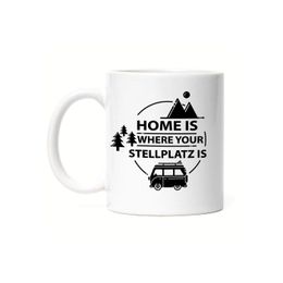 Hey!Print Tasse Camping Tasse mit Spruch Lustig Home is where the Stellplatz is Geschenk Camper Womo Wohnmobil Kaffeetasse