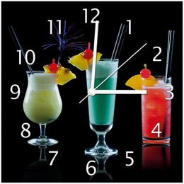 Wallario Wanduhr Bunte Cocktails vor schwarzem Hintergrund (Aluverbunduhr), mit weißen Zeigern