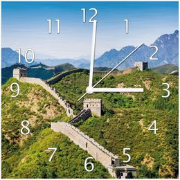 Wallario Wanduhr Die Chinesische Mauer - Wahrzeichen in China im Sommer (Aluverbunduhr), gelb, mit weißen Zeigern