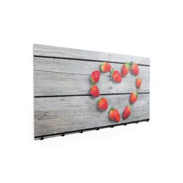 Primedeco Garderobenpaneel Magnetwand und Memoboard aus Glas Herz aus Erdbeeren