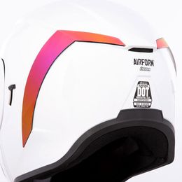 Icon Airform, Spoiler verspiegelt