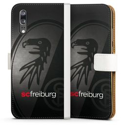 DeinDesign Handyhülle SC Freiburg Offizielles Lizenzprodukt Metallic Look, Huawei P20 Hülle Handy Flip Case Wallet Cover Handytasche Leder, weiß