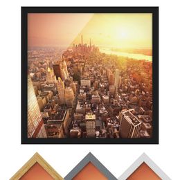 Architektur & Skyline Bild mit Rahmen Goldene Stadt