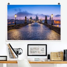 Bilderwelten Poster Stadt blau Motiv matt gl&auml;nzend selbstklebend - Karlsbr&uuml;cke in Prag - Skylines Wohnzimmer Schlafzimmer