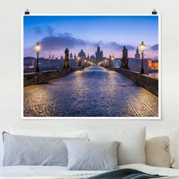 Bilderwelten Poster Stadt blau Motiv matt gl&auml;nzend selbstklebend - Karlsbr&uuml;cke in Prag - Skylines Wohnzimmer Schlafzimmer