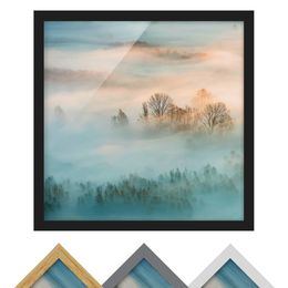 Bilderwelten Bild mit Rahmen Nebel bei Sonnenaufgang - gerahmte Wandbilder Print Wald B&auml;ume Natur Wohnzimmer Schlafzimmer Bad Badezimmer K&uuml;che Flur Esszimmer Beige
