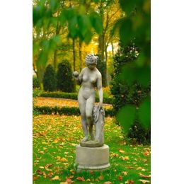 Casa Padrino Skulptur Jugendstil Skulptur Venus mit Apfel Antik Stil Grau 38 x H 118 cm Antikstil