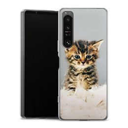 DeinDesign Handyhülle Katze Haustier Feder Kitty, Sony Xperia 1 IV Silikon Hülle Bumper Case Handy Schutzhülle, weiß