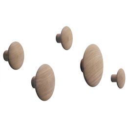 muuto - Wandhaken \"The Dots\" 5er-Set, Eiche geölt