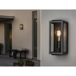 Konstsmide Schmale LED Außenwandlaterne aus Stahl Schwarz mit Klarglas, Höhe 30cm
