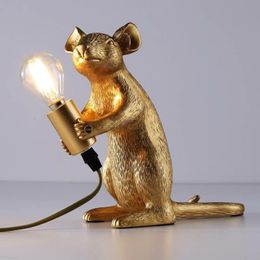 Tischleuchte Maus aus Harz "MOUSE". Farbe Gold­far­ben - Gold­far­ben