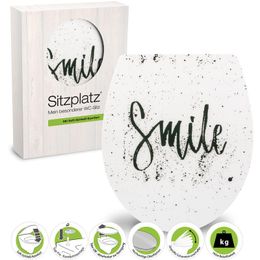 Sitzplatz - aquaSu® WC-Sitz mit Absenkautomatik, Dekor Happy Lettering, High-Gloss Toilettensitz, antibakterieller Duroplast, Top-Fix Befestigung von