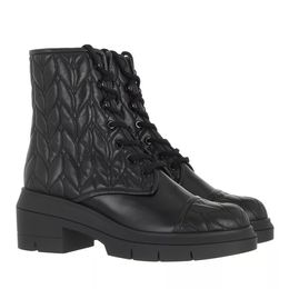 Stuart Weitzman Boots & Stiefeletten - Nisha Quilted Bootie - in schwarz - Boots & Stiefeletten für Damen