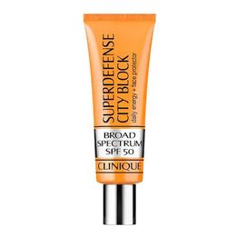 Clinique - Superdefense City Block Spf 50 - Getönter Sonnenschutz - super Defense City Block Spf50 40ml