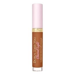 Too Faced Cosmetics Too Faced - Born This Way Ethereal Light Concealer - Concealer - born This Way Light Concealer Caramel Dr