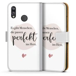 DeinDesign Handyhülle Es gibt Menschen die passen, Huawei P20 Lite Hülle Handy Flip Case Wallet Cover Handytasche Leder