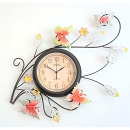 AMS Wanduhr 9446