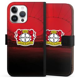 DeinDesign iPhone 14 Pro Max Handy Klapph&uuml;lle Handyh&uuml;lle aus Kunst Leder schwarz Flip Case Bayer 04 Leverkusen Official Licensed Product Stadium Sideflip mit 