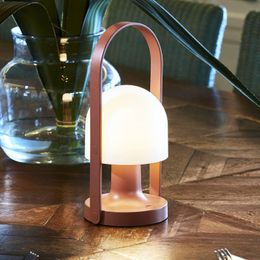 Marset FollowMe LED-Akku-Tischlampe, terracotta