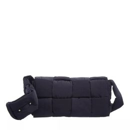 Bottega Veneta Crossbody Bags - The Padded Tech Cassette Bag - in blau - Crossbody Bags für Unisex