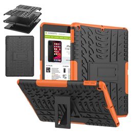 Wigento Tablet-Hülle Für Apple iPad 10.2 Zoll 2019 / 2020 / 2021 7. / 8. / 9. Generation Hybrid Outdoor Schutzhülle Case Orange Tasche Cover Etuis