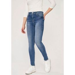 LTB Slim-fit-Jeans Amy X in angesagter Waschung, blau