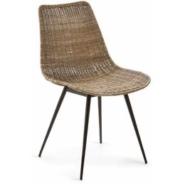 Equal Stuhl aus Rattan und Stahlbeine mit schwarzem Finish - Kave Home