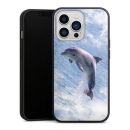 DeinDesign iPhone 13 Pro Handy Premium Silikon H&uuml;lle Handyh&uuml;lle schwarz Case Wale Ocean Dolphin Silikon Premium Case