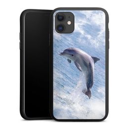 DeinDesign iPhone 11 Handy Premium Silikon H&uuml;lle Handyh&uuml;lle schwarz Case Wale Ocean Dolphin Silikon Premium Case