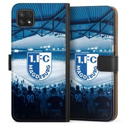 DeinDesign Galaxy A22 5G Handy Klapph&uuml;lle Handyh&uuml;lle aus Kunst Leder schwarz Flip Case 1. Fcm Stadium 1. Fc Magdeburg Sideflip mit langer Lasche