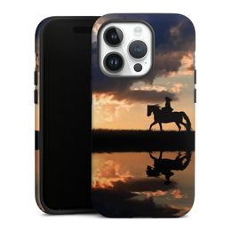 DeinDesign iPhone 14 Pro Handy Panzer Handyh&uuml;lle robuste Outdoor H&uuml;lle Schutzh&uuml;lle matt Sunset Horseback Riding Horse Tough Case