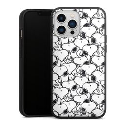 DeinDesign iPhone 13 Pro Max Handy Premium Silikon H&uuml;lle Handyh&uuml;lle schwarz Case Peanuts Snoopy Muster Silikon Premium Case