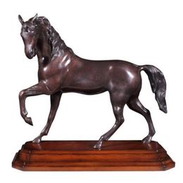 Casa Padrino Dekofigur Luxus Bronzefigur Pferd mit Holzsockel Bronze / Braun 42 x 17 x H. 40 cm