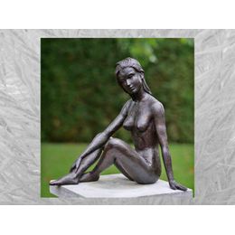 IDYL Dekofigur IDYL Bronze-Skulptur Nackte Frau