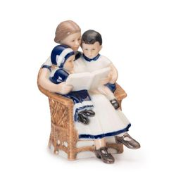 Royal Copenhagen Dekofigur Royal Copenhagen Kinder Figur 'Elsa mit Mama und kleinem Bruder'