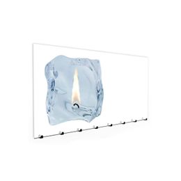 Primedeco Garderobenpaneel Magnetwand und Memoboard aus Glas Flamme im Eiswürfel