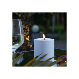 Deluxe Homeart LED-Kerze MIA für Außen 3D Flamme flackernd H: 10cm D: 10cm weiß outdoor (1-tlg)