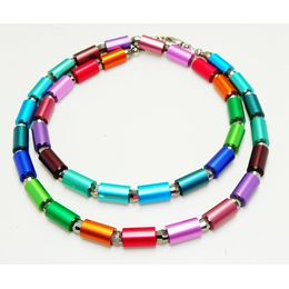 traumschmuck Collier 209b Halskette Collier Walzen eloxiert Aluminium mehrfarbig bunt (incl. Schmuckbox)