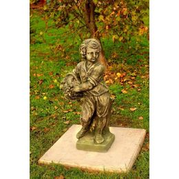 Casa Padrino Skulptur Jugendstil Skulptur Junge mit Korb 34 x H 77 cm Antik Moos-Grau